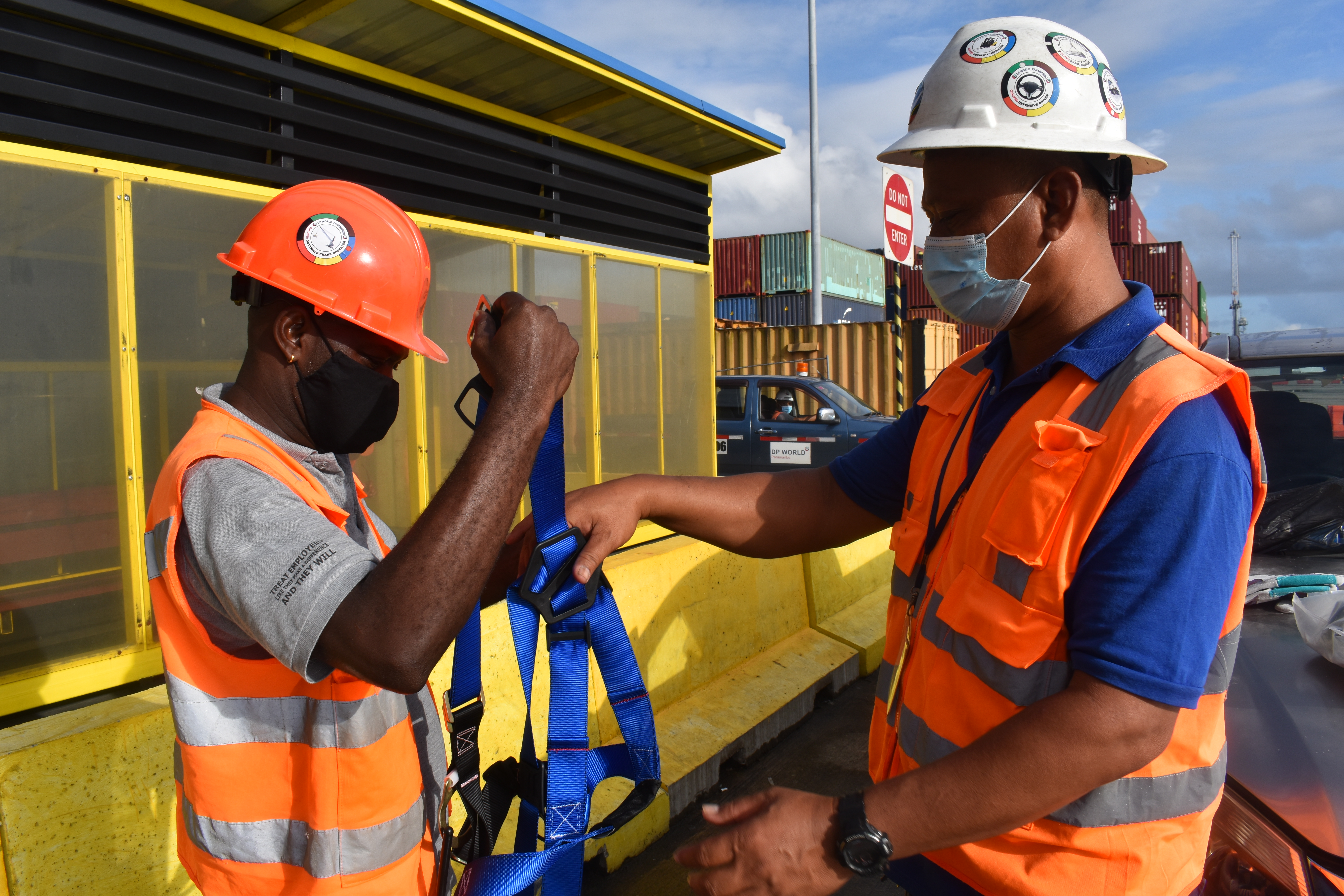 Our HSE Commitments | DP World Paramaribo