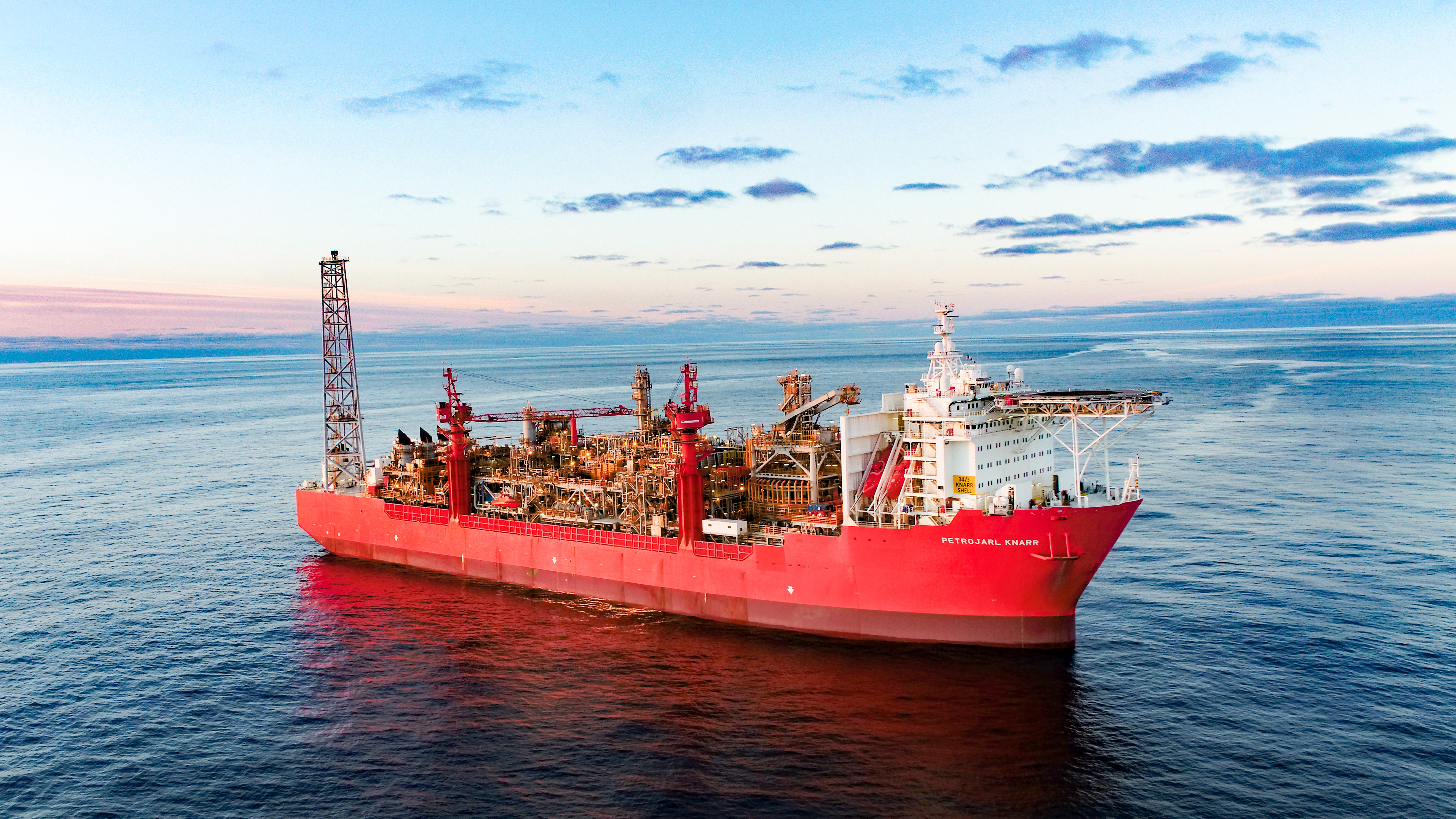 Conversion, Refurbishment & Life Extension | DP World Drydocks