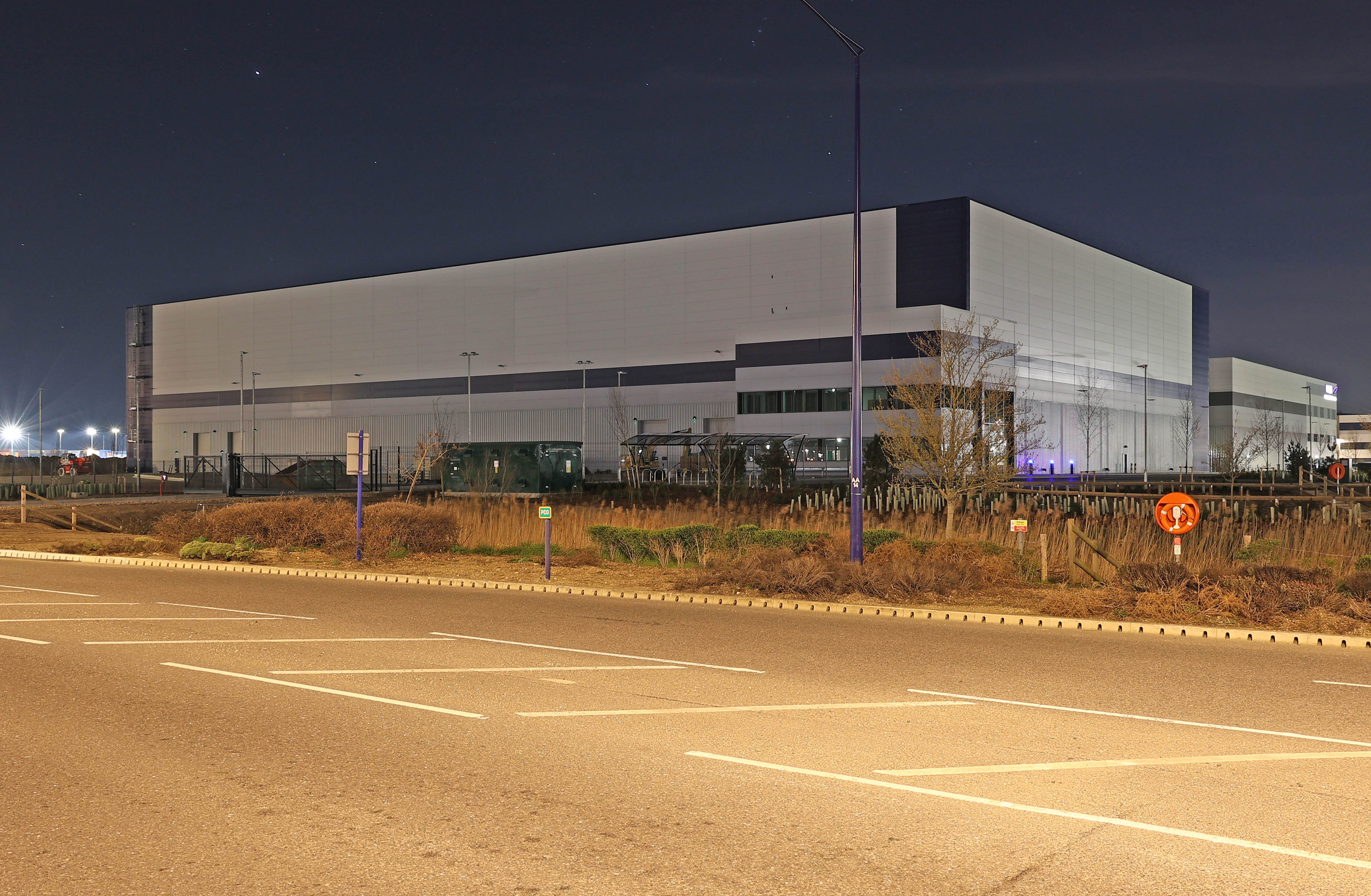 London Gateway Logistics Park welcomes second major tenant since ...